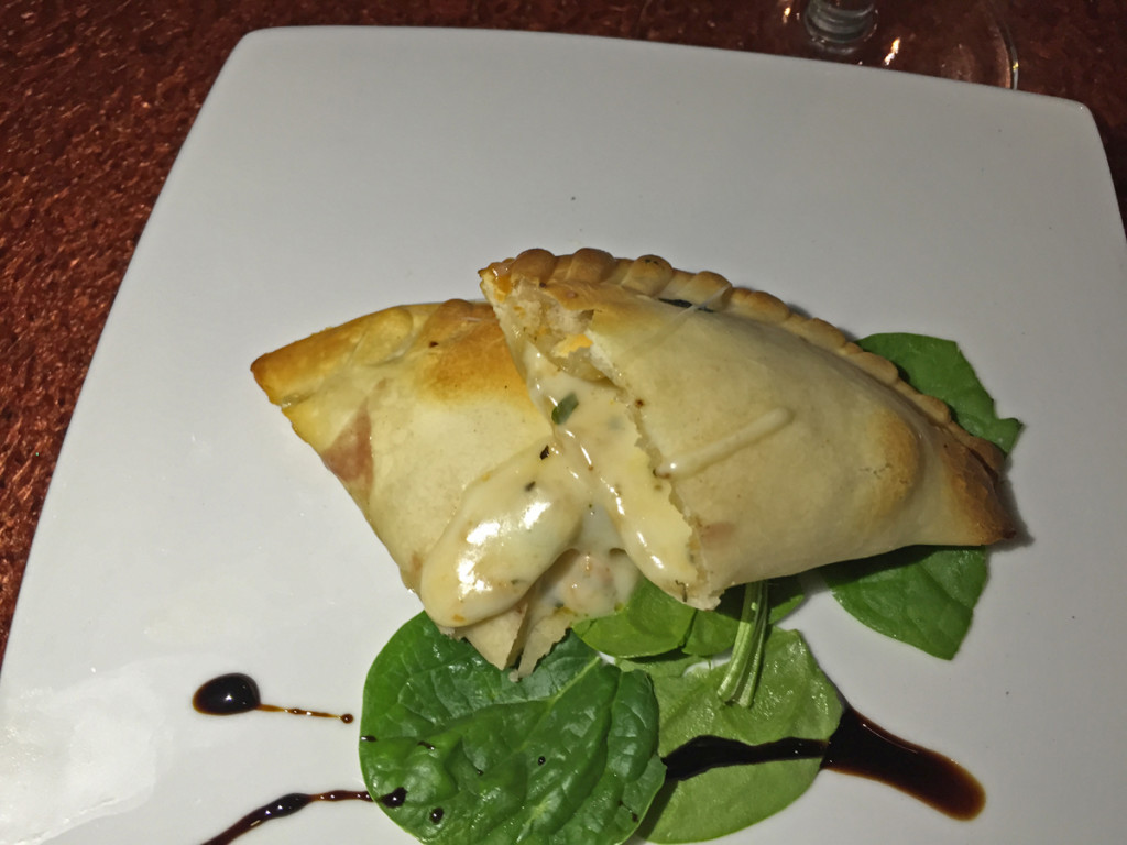Muzzarella, Puerto Nuevo, Puerto Rico - El Exquisito